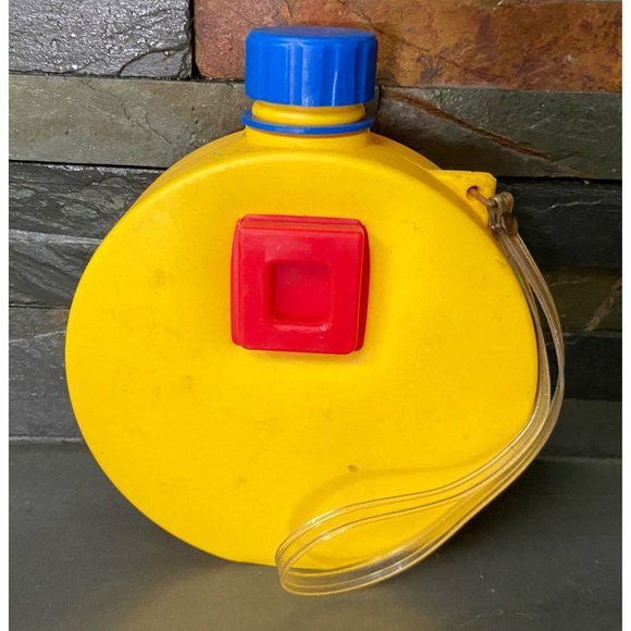 Peanuts | Toys | Peanuts Chex Party Mix Charlie Brown Lucy Linus Yellow ...